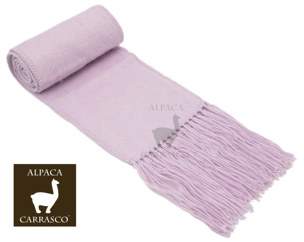 Narrow Alpaca Scarf with Alpaca Figure Label / Tag - Alpaca Carrasco ...